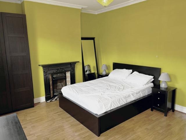 Room at Woodcroft Road, Liverpool