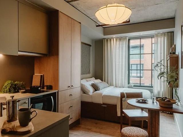 Room at Woodfield Road, City of Westminster