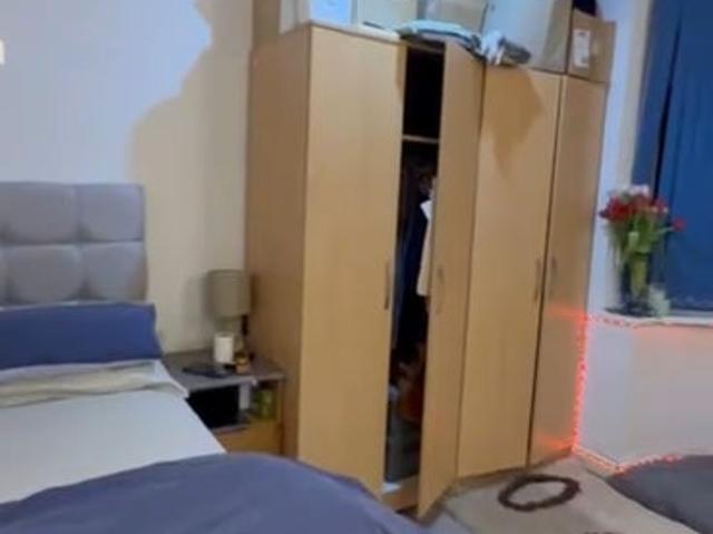 Room at Woodford Green Road, Birmingham