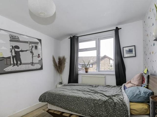 Room at Woodford Road, Greater London