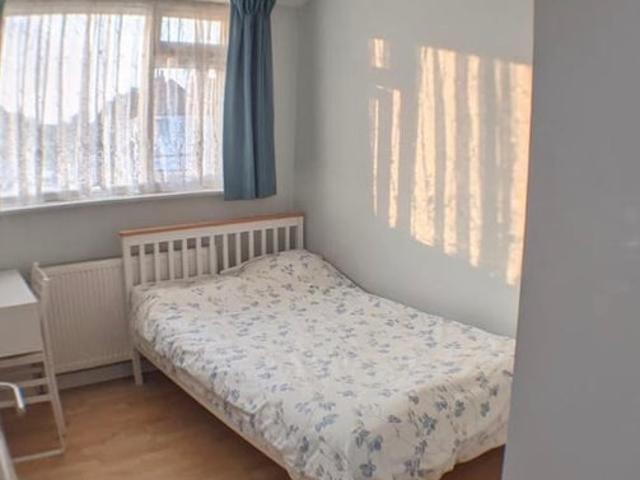 Room at Woodhouse Road, Greater London