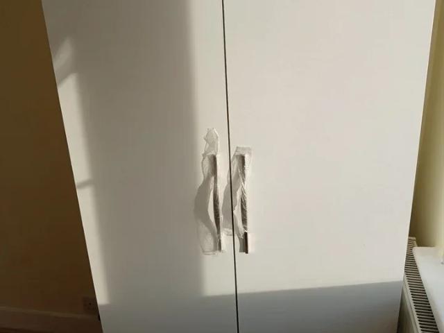 Room at Woodland Avenue, Slough