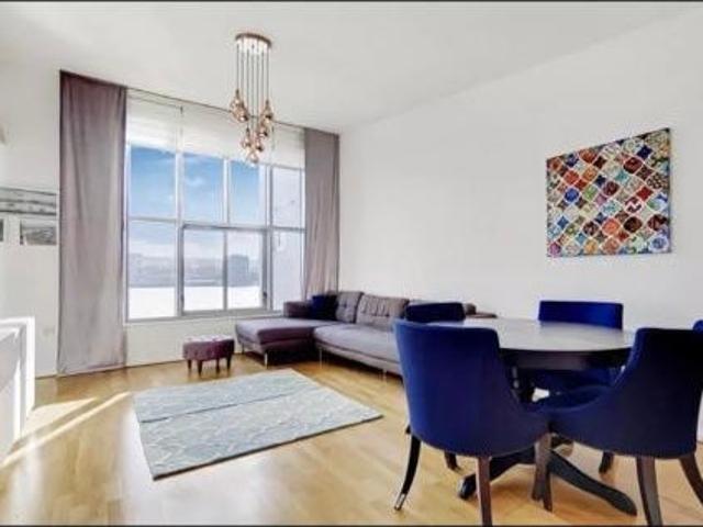 Room at Woolwich Manor Way, Greater London