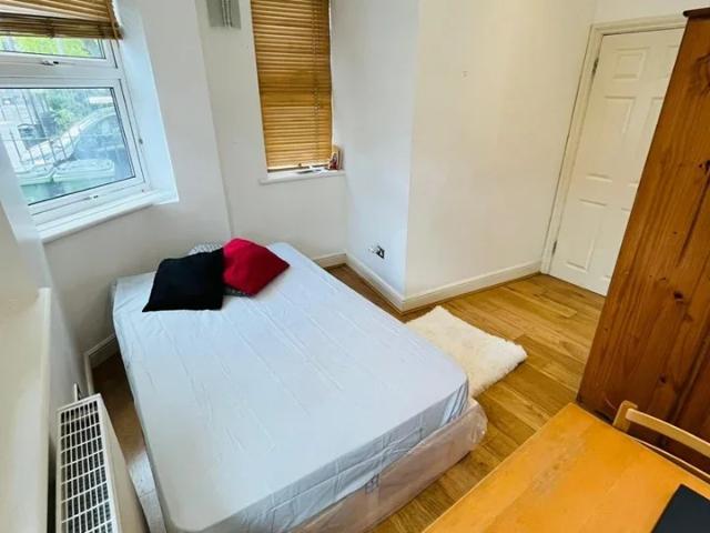 Room at Woolwich Road, Greater London
