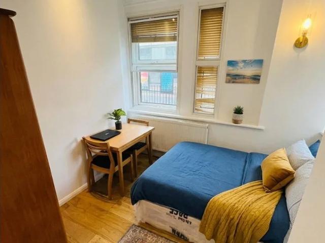 Room at Woolwich Road, Greater London