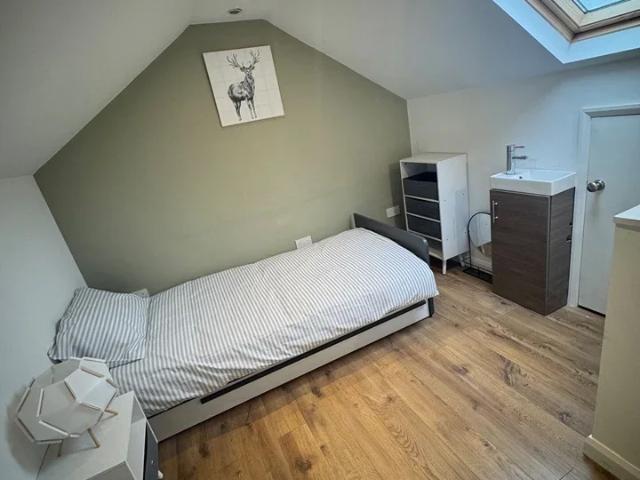 Room at Wolverhampton Street, Darlaston