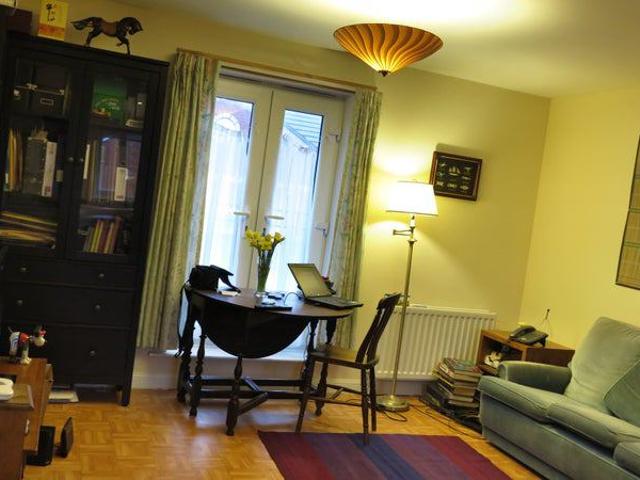 Room at Wordsworth Road, Bristol