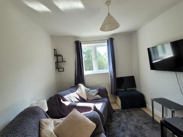 Room at Wove Court, Preston