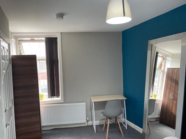 Room at Wrigley Head, Manchester