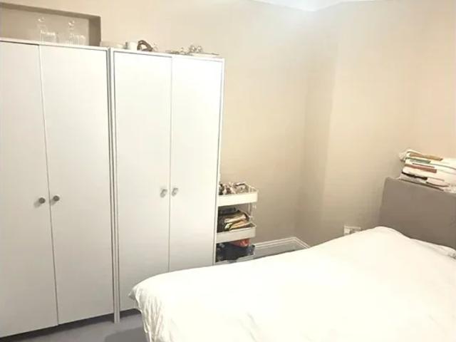Room at Wrottesley Road, Greater London