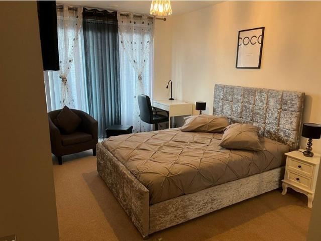 Room at Yabsley Street, Greater London