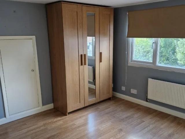 Room at Yeading Gardens, Greater London