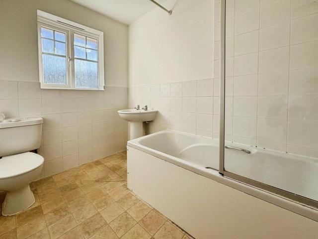Room at Yewdall Way, Bradford