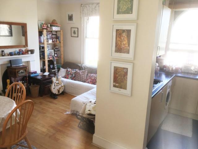 Room at Yonge Park, Greater London