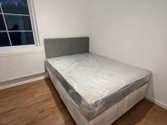 Room at York Road, Greater London