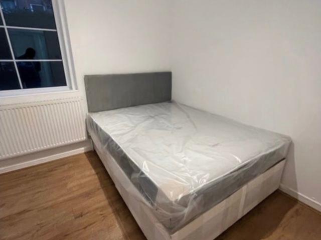 Room at York Road, Greater London