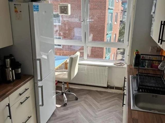Room at York Road, Greater London