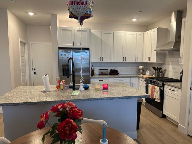 Room available $822 rent