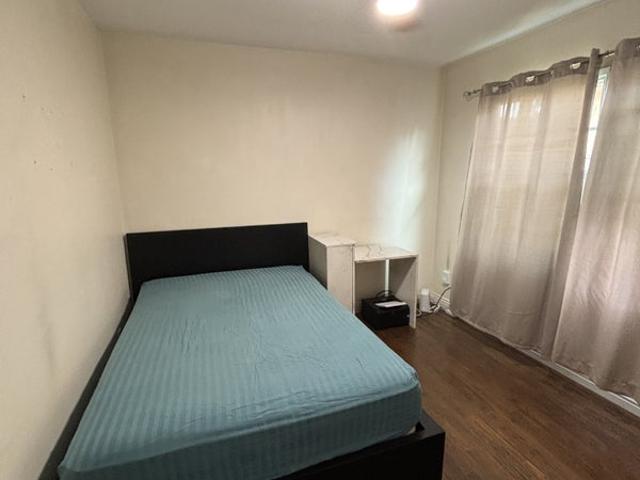 Room available ASAP