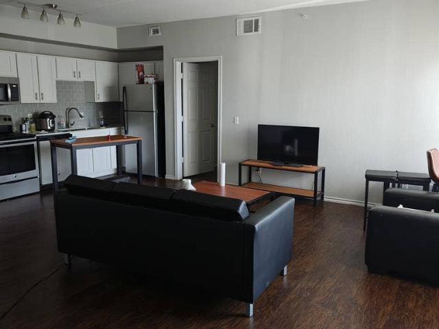 Room Available for Lease Takeover