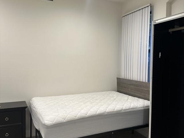 Room available for rent