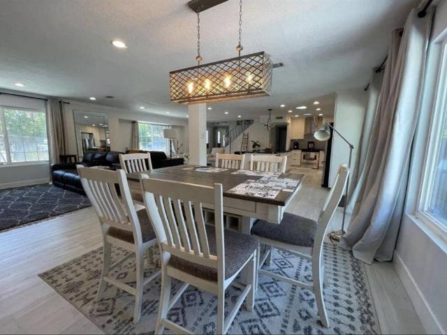 Room available for rent!
