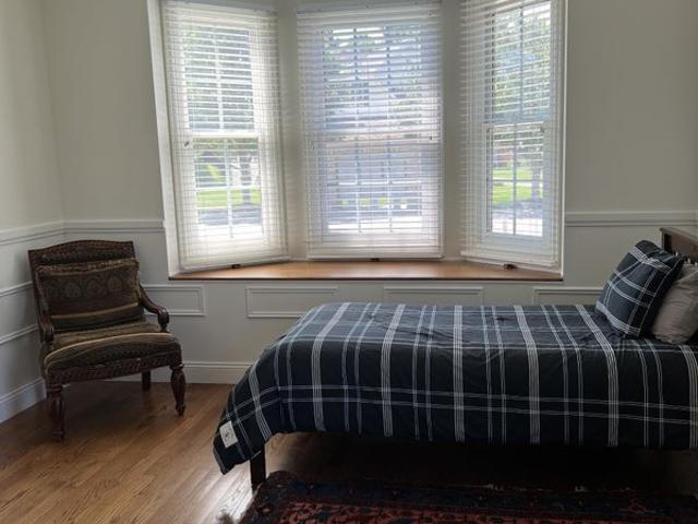 ROOM AVAILABLE HYDE PARK NEIGHBORHOOD, Bloomington