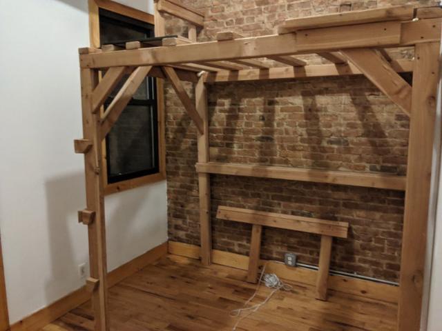 Room available in 3br Bushwick apt, move in ASAP