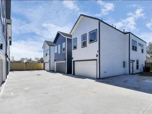 Room available in a new home