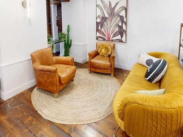 Room available in a newly renovated student flat share