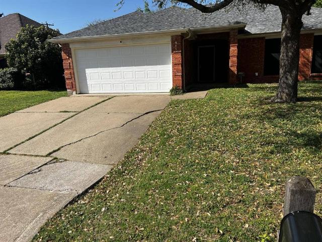 Room available in Arlington