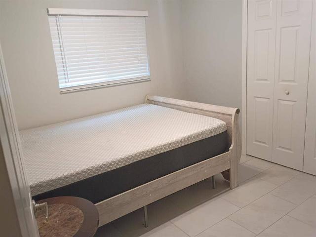 Room available in Cape Coral