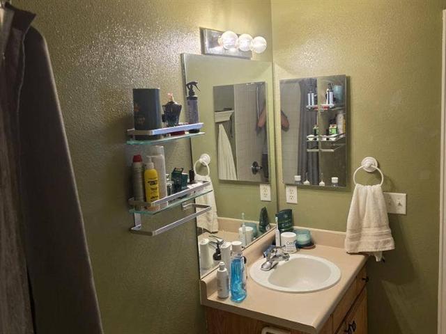 Room Available in Fort Collins