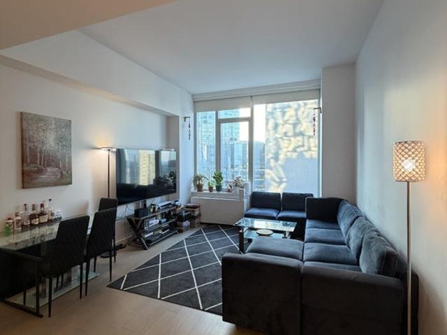 Room available in Long Island City