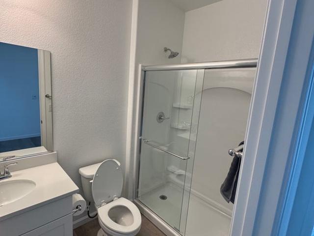Room available in newly built home
