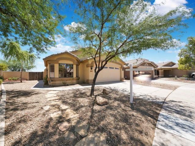 Room available in North Glendale