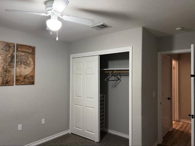 Room available in SE Austin