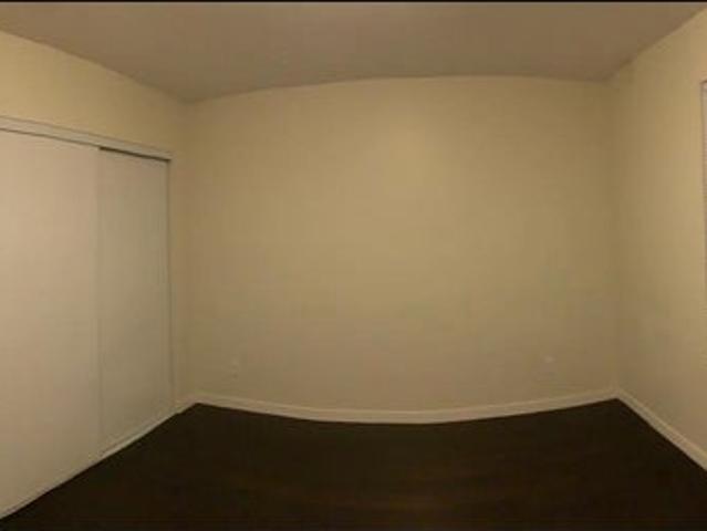 ROOM AVAILABLE IN SF