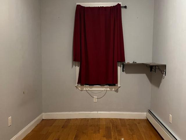 Room Available in Spacious 3 Bedroom Apartment