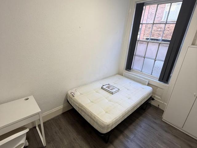 Room Available Now