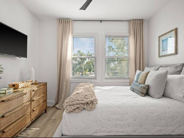 Room Available Now – Easy Move In