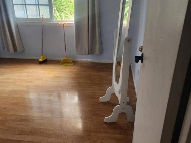 Room available now for rent