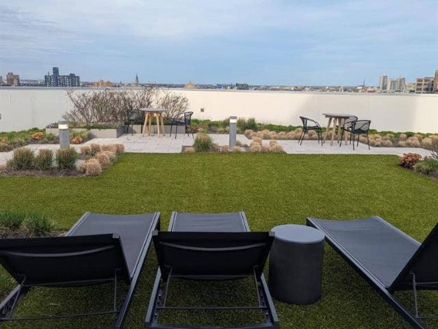 Room available Philadelphia PA