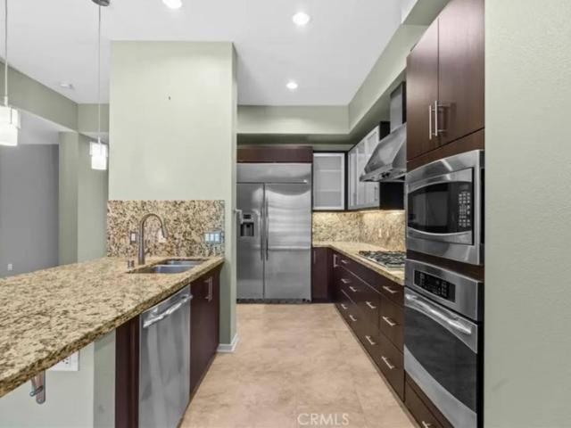 Room Available – Quiet Home in Irvine’s Belvedere