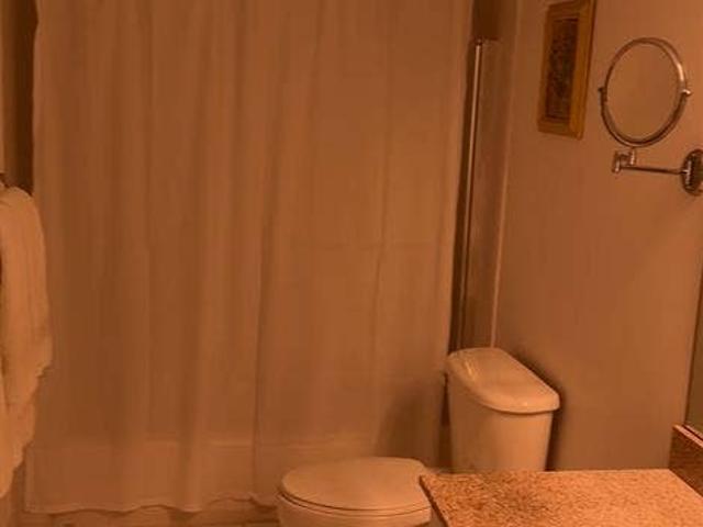 Room and bathroom available