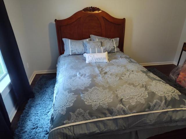 Room and ensuite in very nice two bedroom two bath