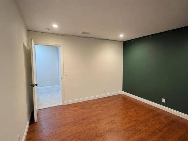 Room and private bathroom