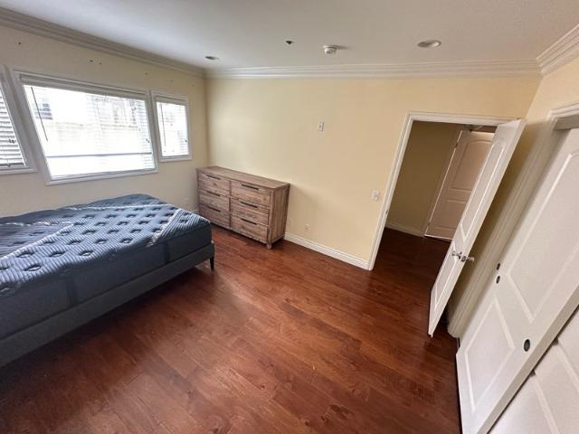 Room by the beach Redondo South