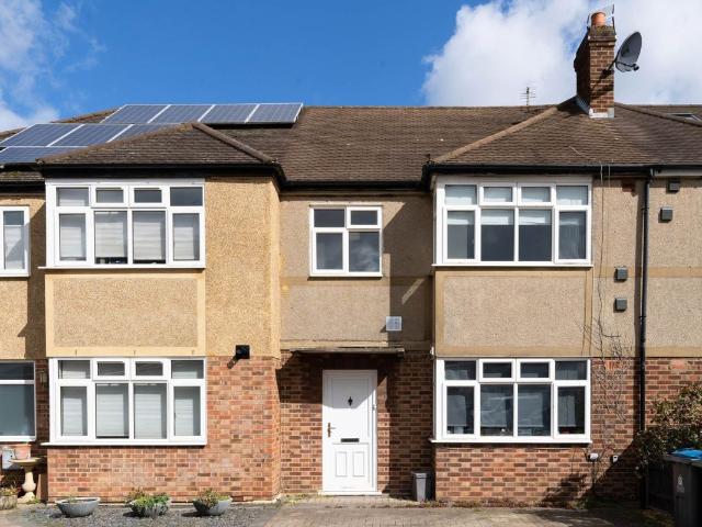Room C, Somerset Close, New Malden KT3, Room to rent, £800 pcm | PrimeLocation