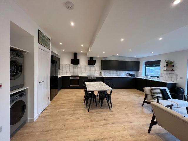 Room @ Courtney Road, Kingswood, Bristol BS15, Room to rent, £850 pcm | PrimeLocation